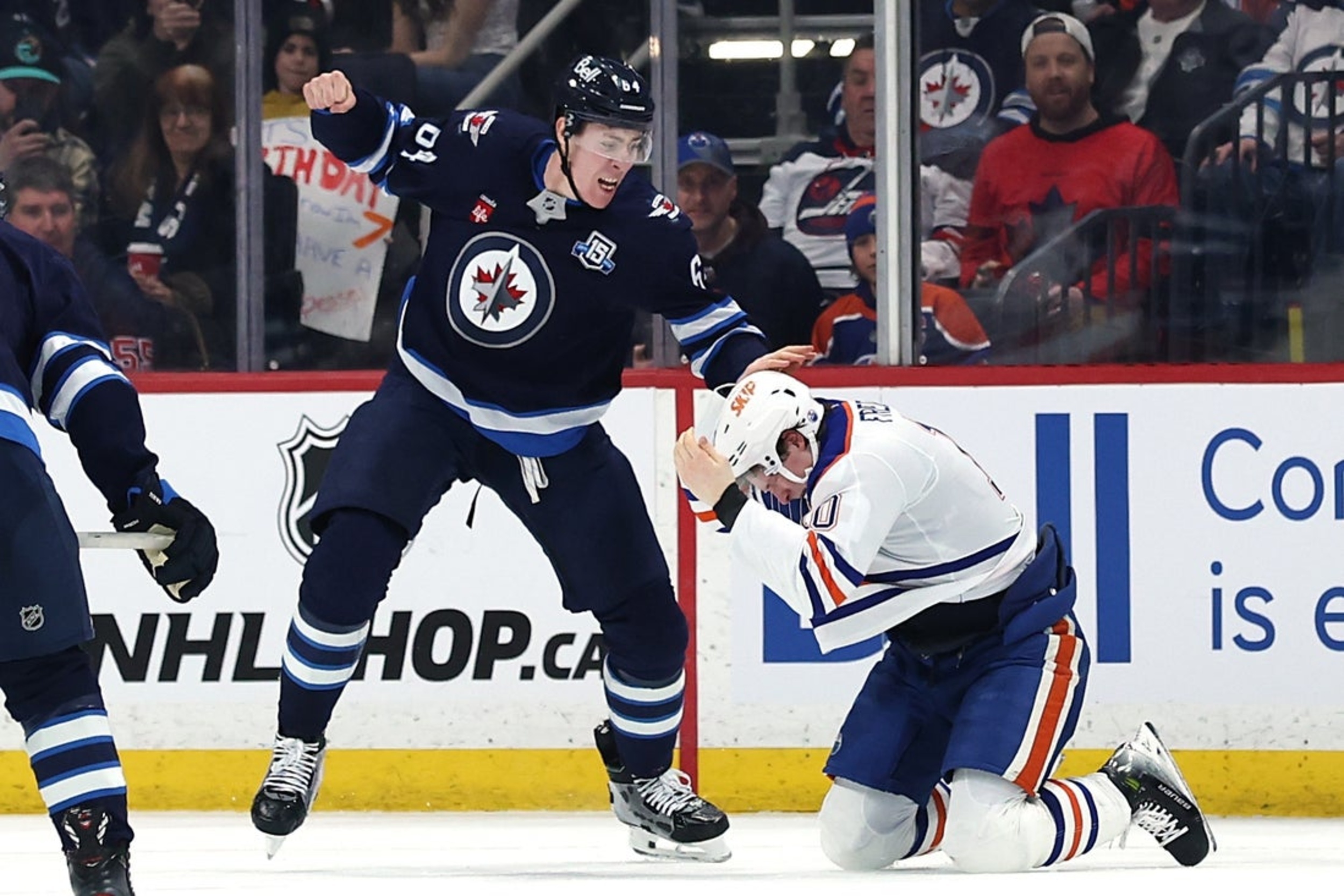 Skidding Jets look to take advantage of short-handed Kings