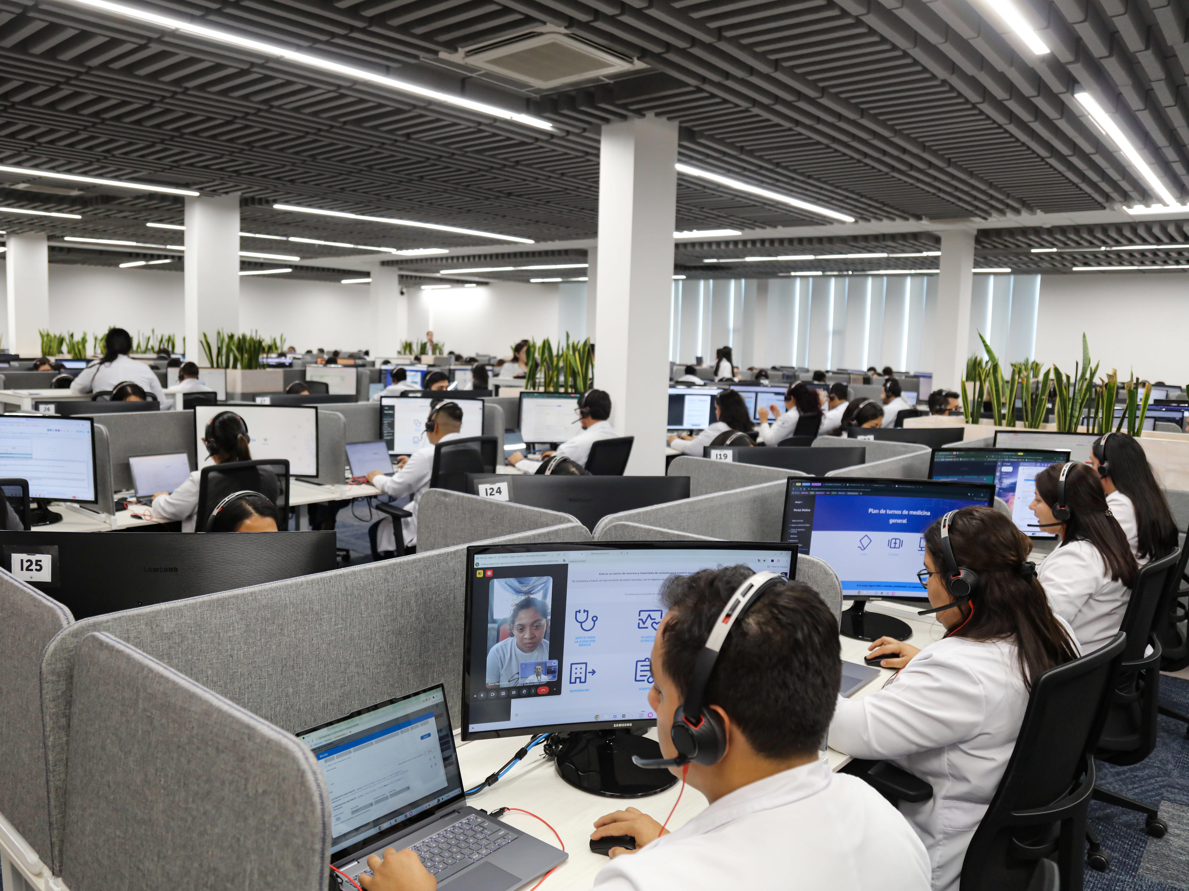 WEF mapped out 4 AI-driven futures for jobs by 2030, and only one looks ...