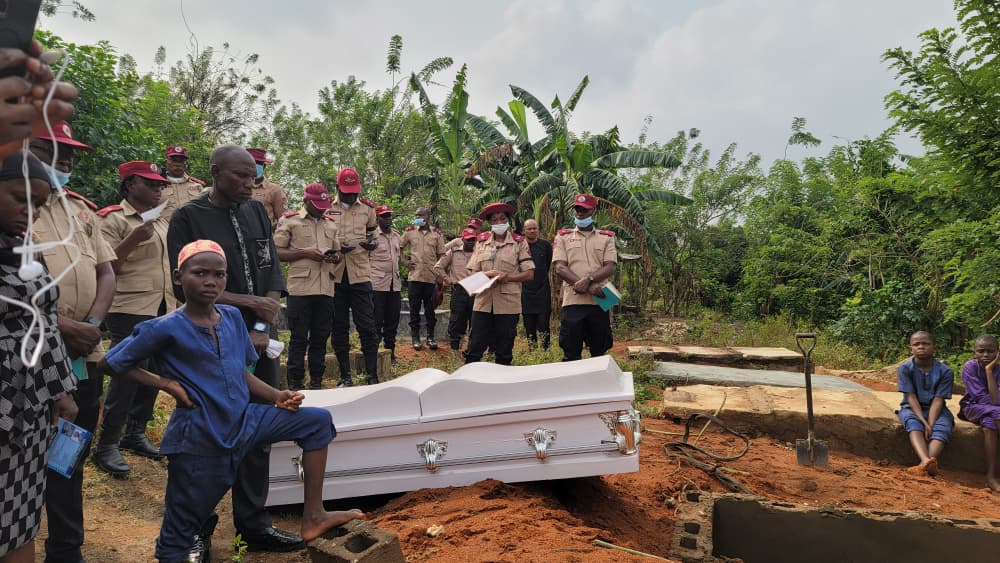 Photos: Tears as slain FRSC officer, daughter buried in Osun