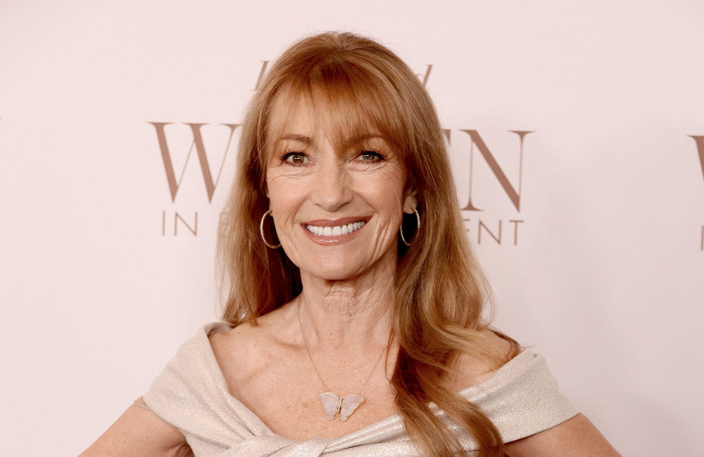 Jane Seymour held video calls with two of her ex-husbands as she wrote ...