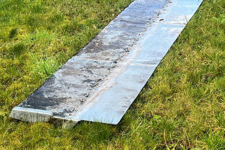 Dad's horror as extreme 123mph Storm Goretti winds causes 'roof to fly off'