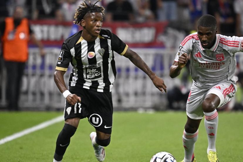 L'attaquant d'Angers Justin Kalumba sur le départ au mercato?