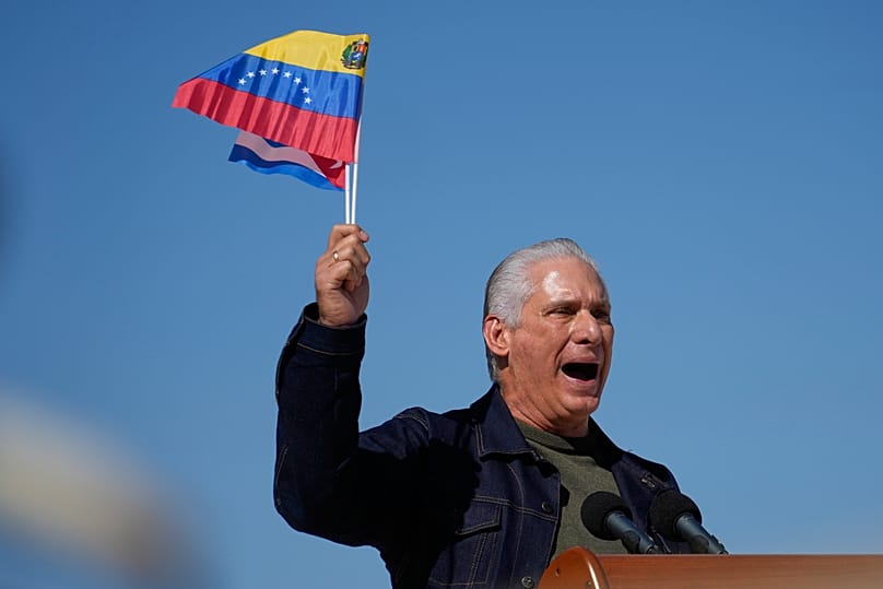 Pár nap, és Kuba kifogy az üzemanyagból, mert Maduróra már nem számíthat