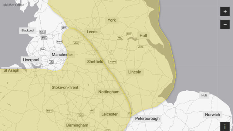UK weather: Snow and ice warnings issued for Leeds - day Met Office is ...