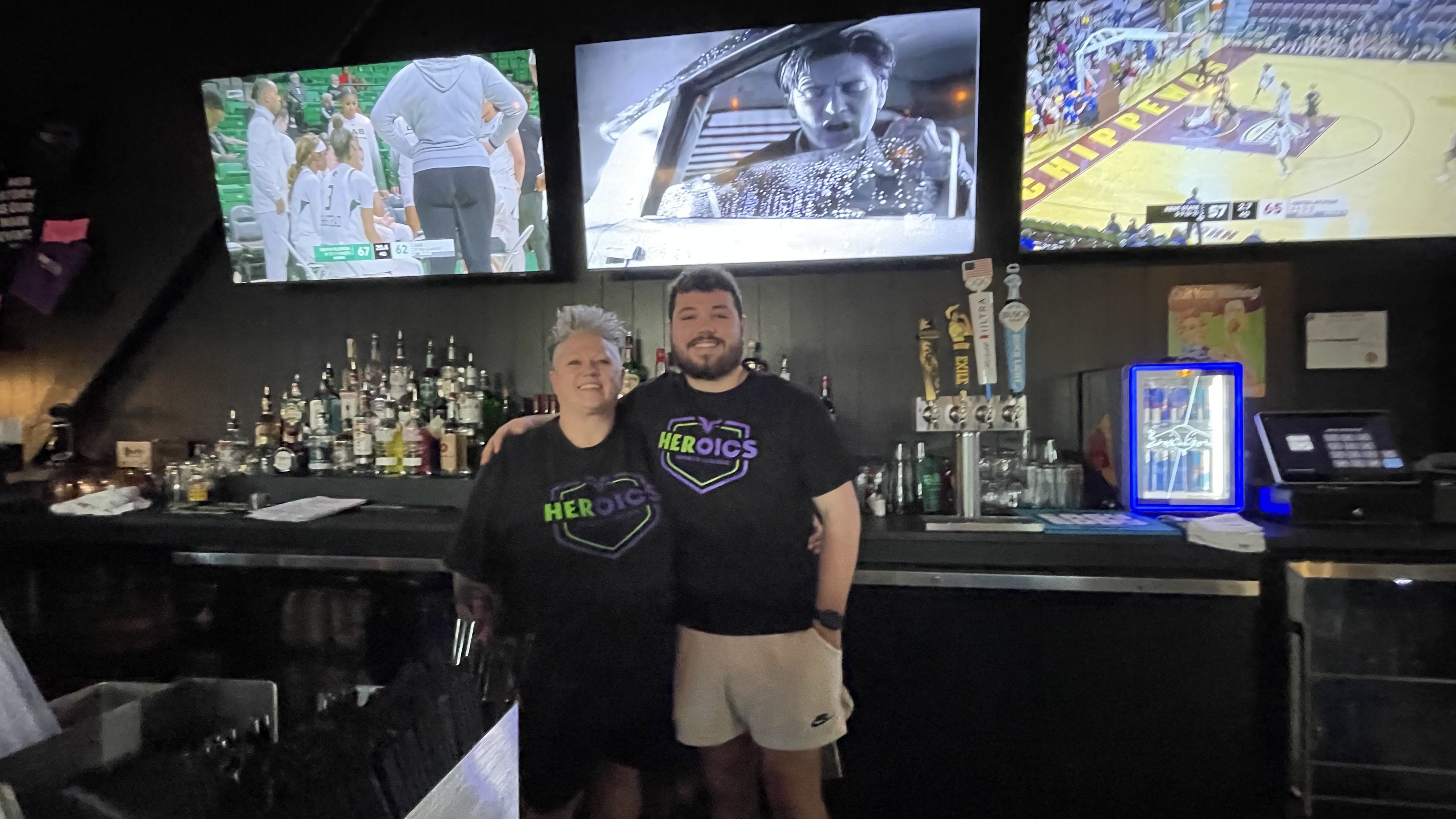 Iowa's first women's sports bar opens in Des Moines