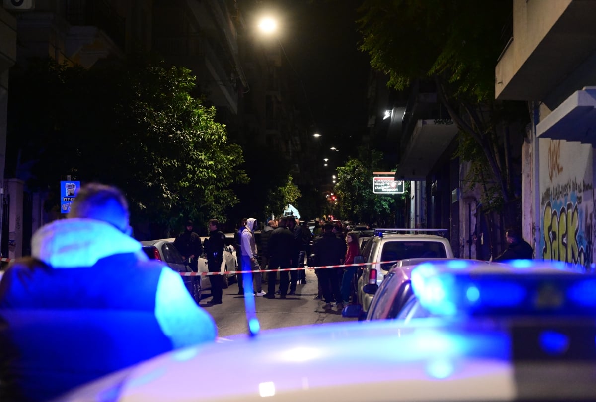Άγιος Παντελεήμονας: Τέσσερις συλλήψεις ανήλικων κοριτσιών για άγριο ...