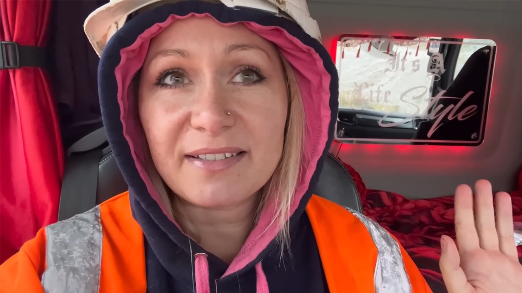 A slippery day with a difficult load