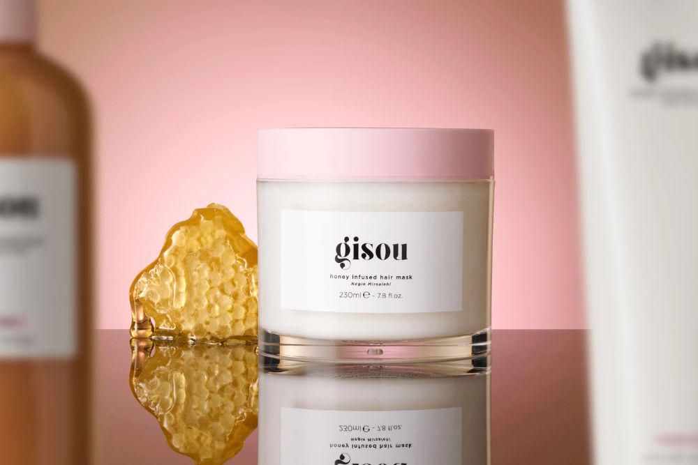 Berapa lama hair mask harus didiamkan? Ini panduannya untuk kamu!