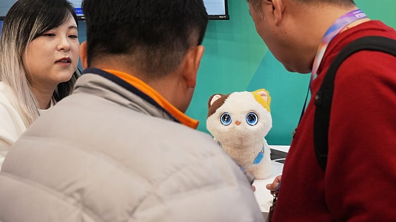 Tamagotchi-like robots, Rubik's Cube, and LEGO all get digital upgrades ...