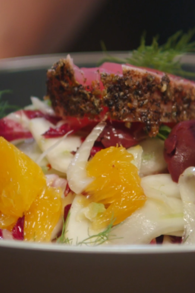 Salade de thon, saisi au fenouil et à l'orange