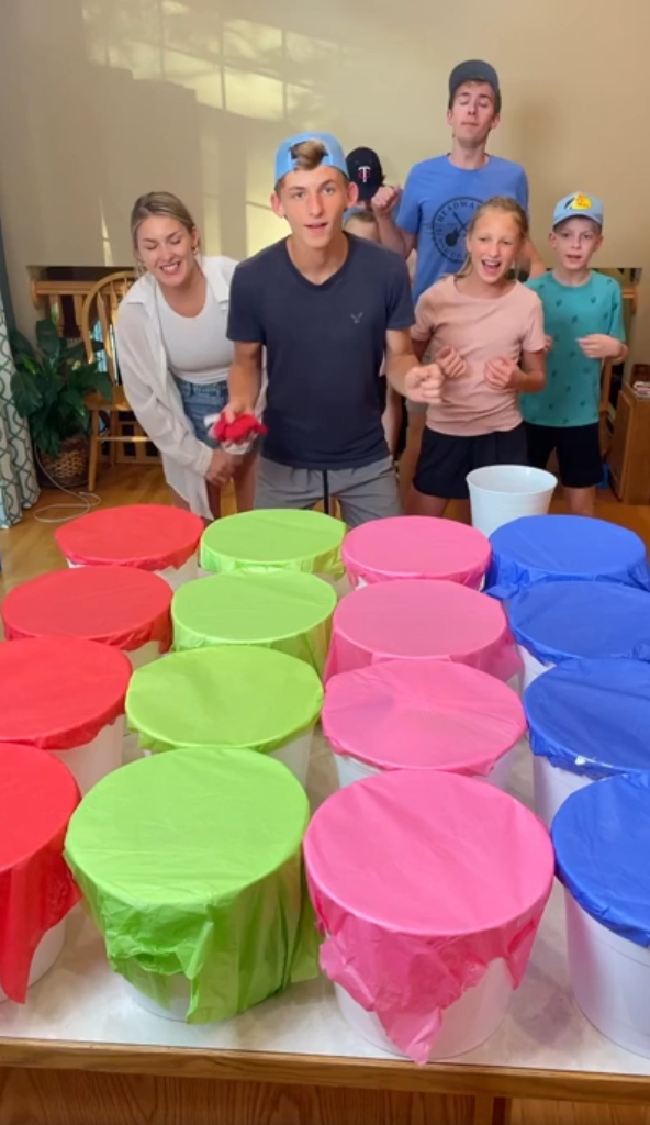 Bean bag toss – fun family challenge