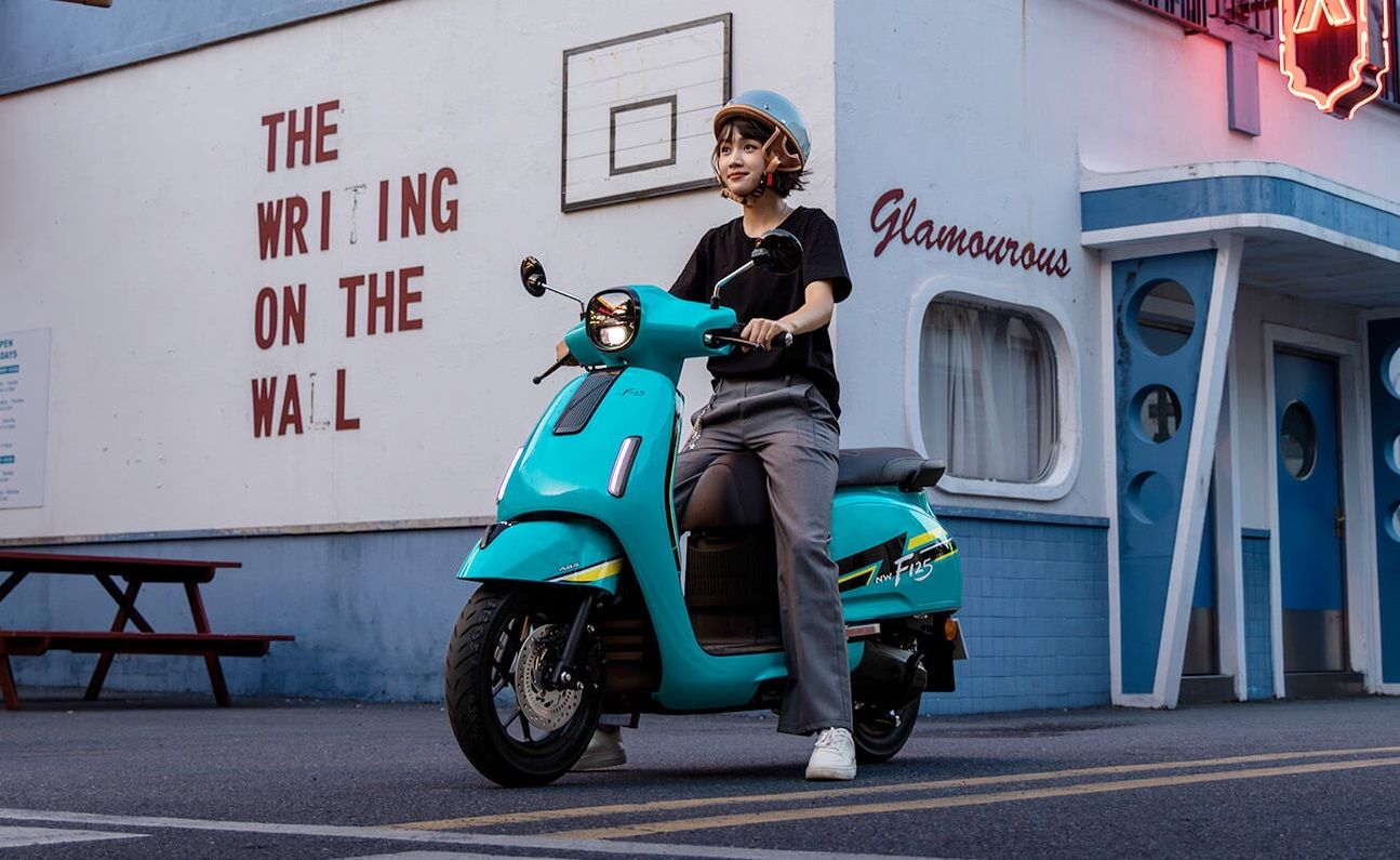 Malah mirip Yamaha Fazzio, inilah matic retro baru Honda yang pakai ...