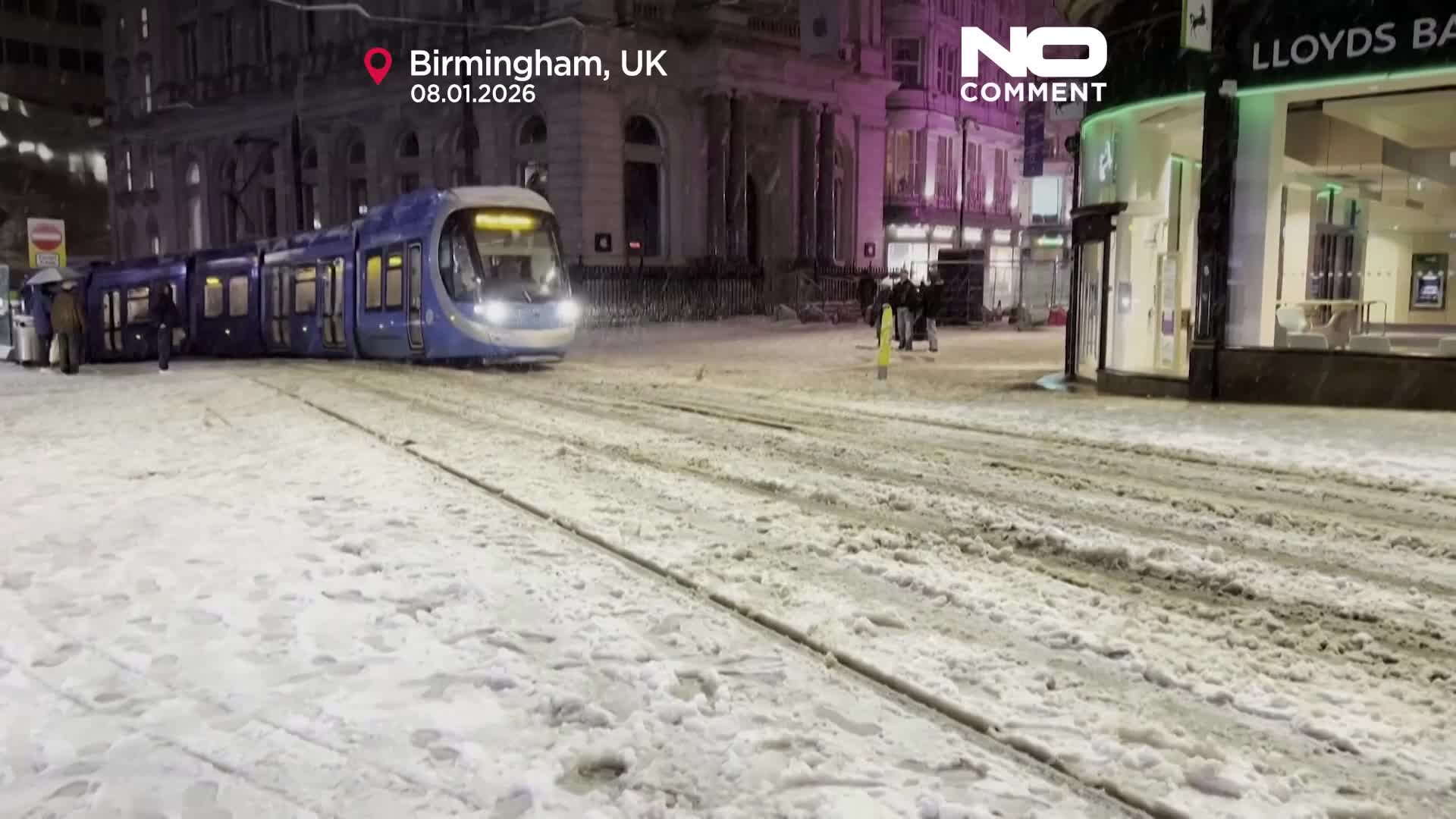 Storm Goretti hits the UK with strong winds and snow, leaving thousands ...