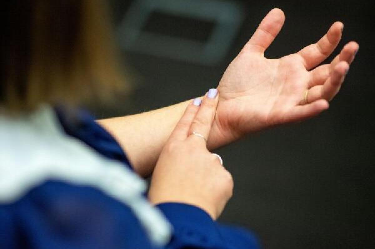 Welcher Puls ist normal? Puls-Tabelle nach Alter