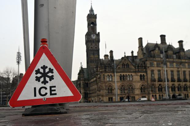 Bradford Council issues warning over 'icy start' to day