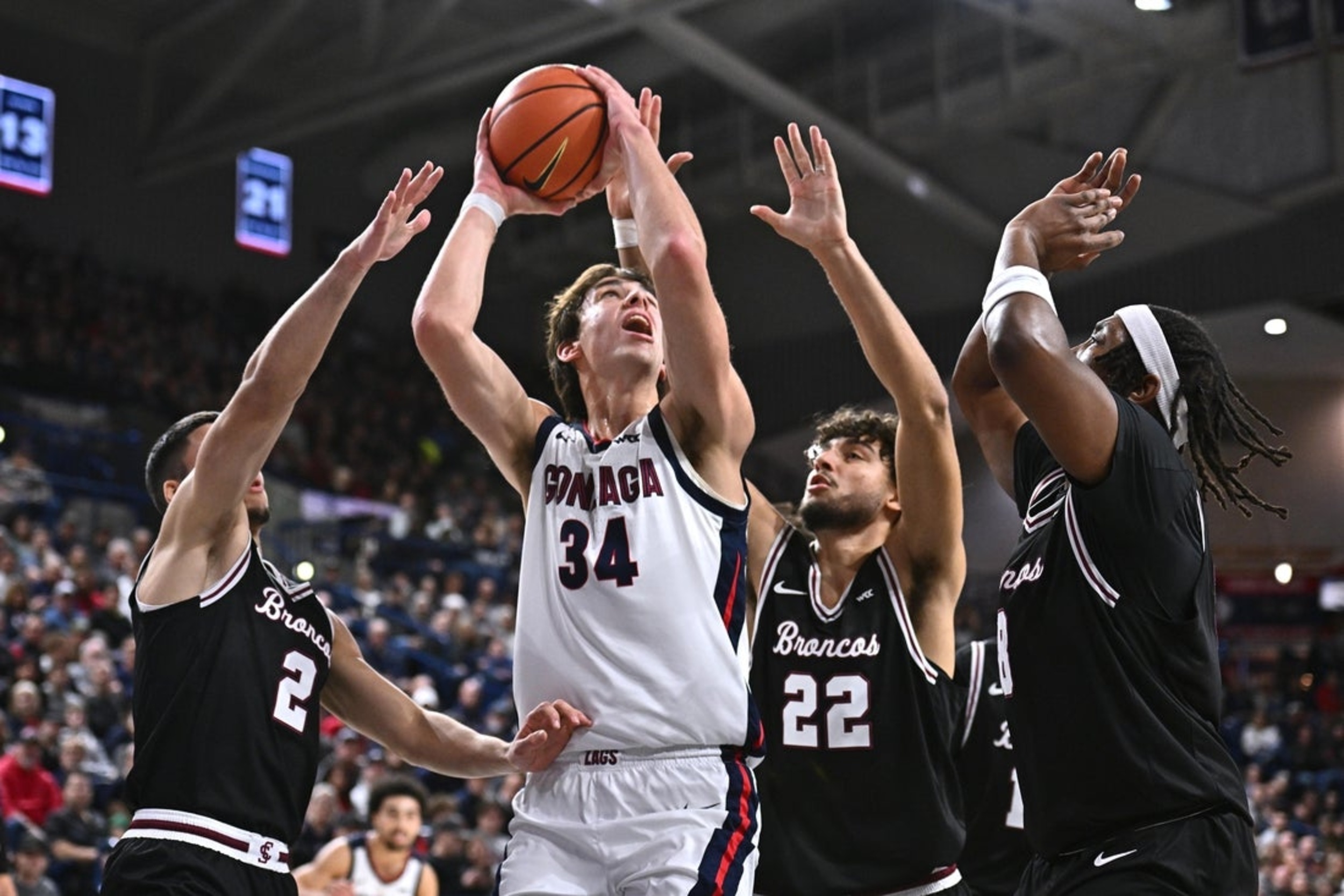 Top 25 roundup: Graham Ike nets 34 as No. 8 Gonzaga tops Santa Clara
