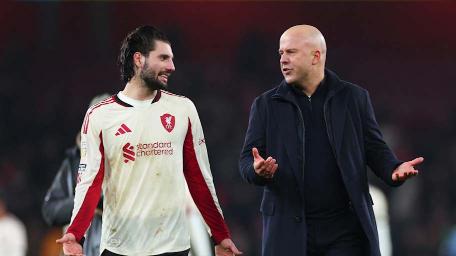 Examining what Arne Slot got right and wrong in Liverpool's draw away ...