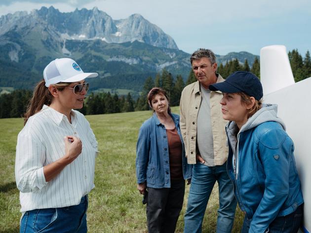 „Der Bergdoktor“ Staffel 19: Lisbeth Gruber schwebt in Folge 2 in ...