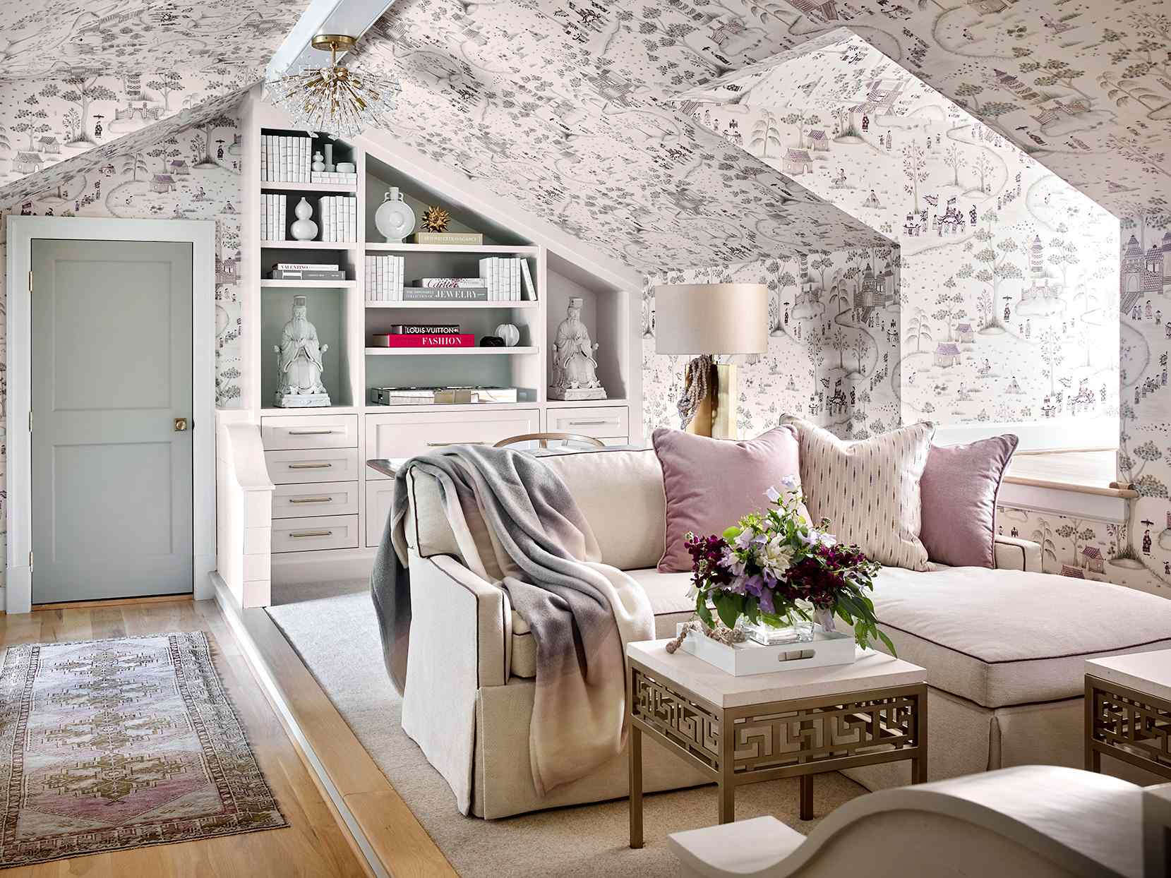 5 wallpaper trends for 2026 that bring timeless character to your walls