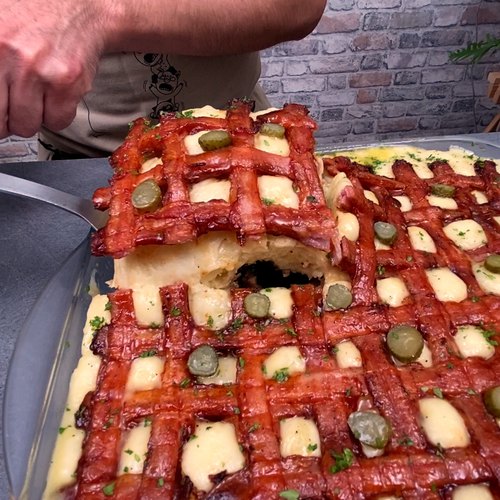 Bacon & potato cheese bake