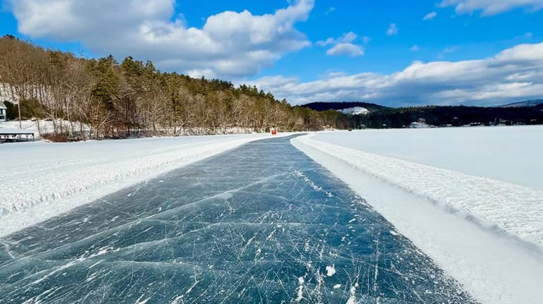 The longest wild ice skating trail in America is a gorgeous lake ...