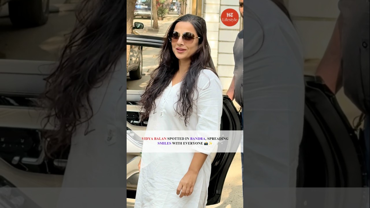 Vidya Balan spotted in Bandra spreading smiles with everyone