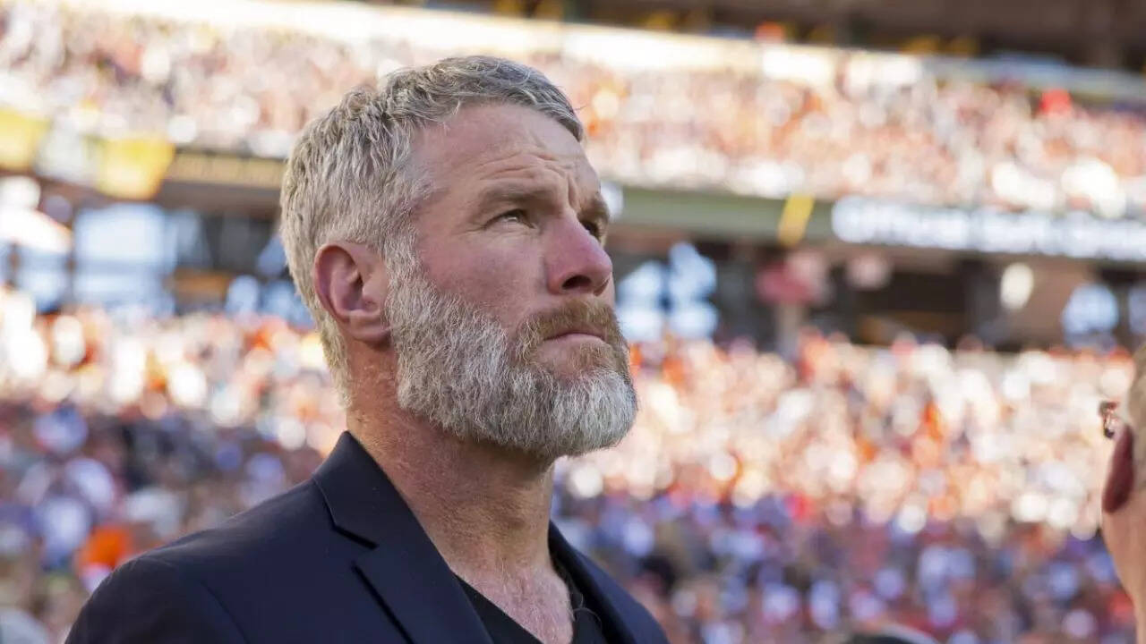 What is Brett Favre's current net worth: Inside NFL icon’s salary ...