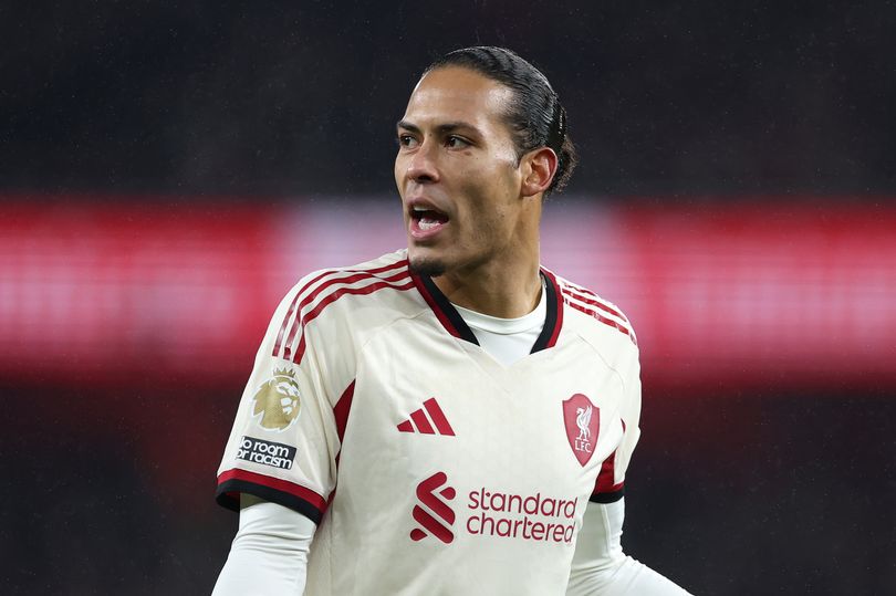 Virgil van Dijk delivers clear verdict on Gabriel Martinelli shove ...