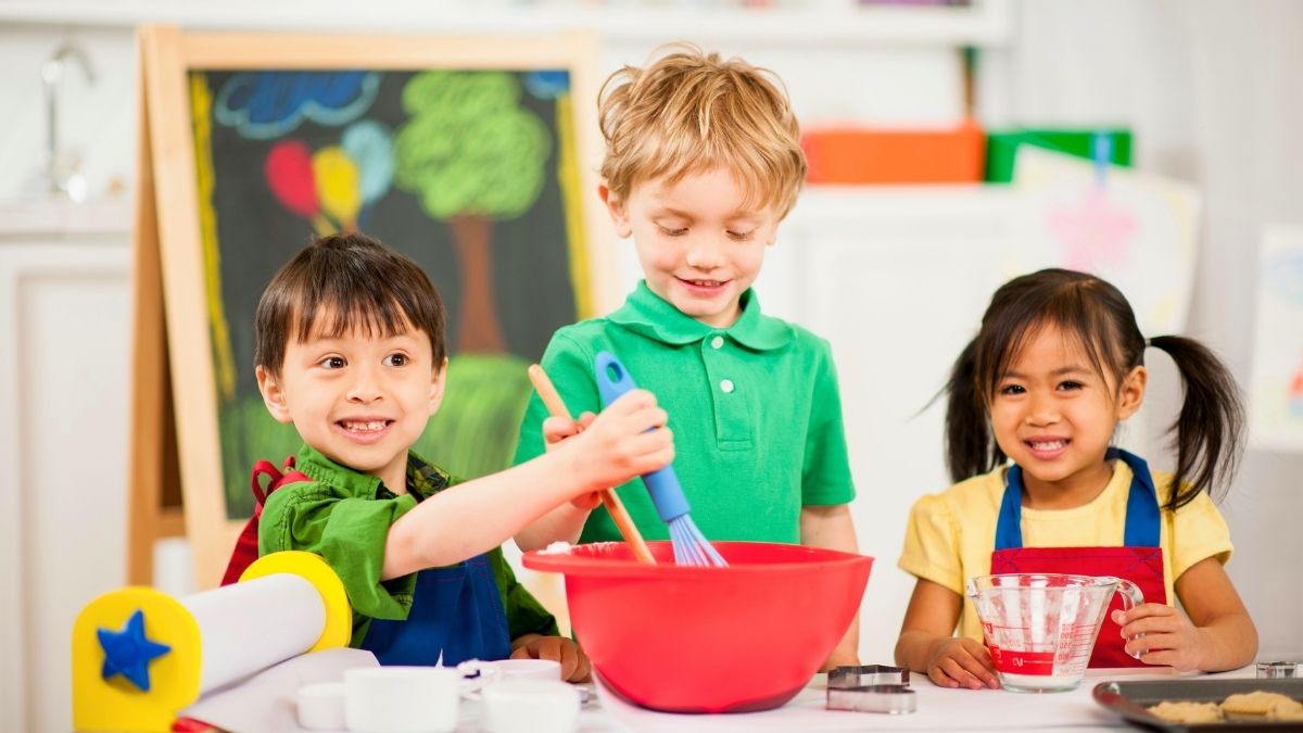 Growing up in the 90s and what kids had to figure out alone