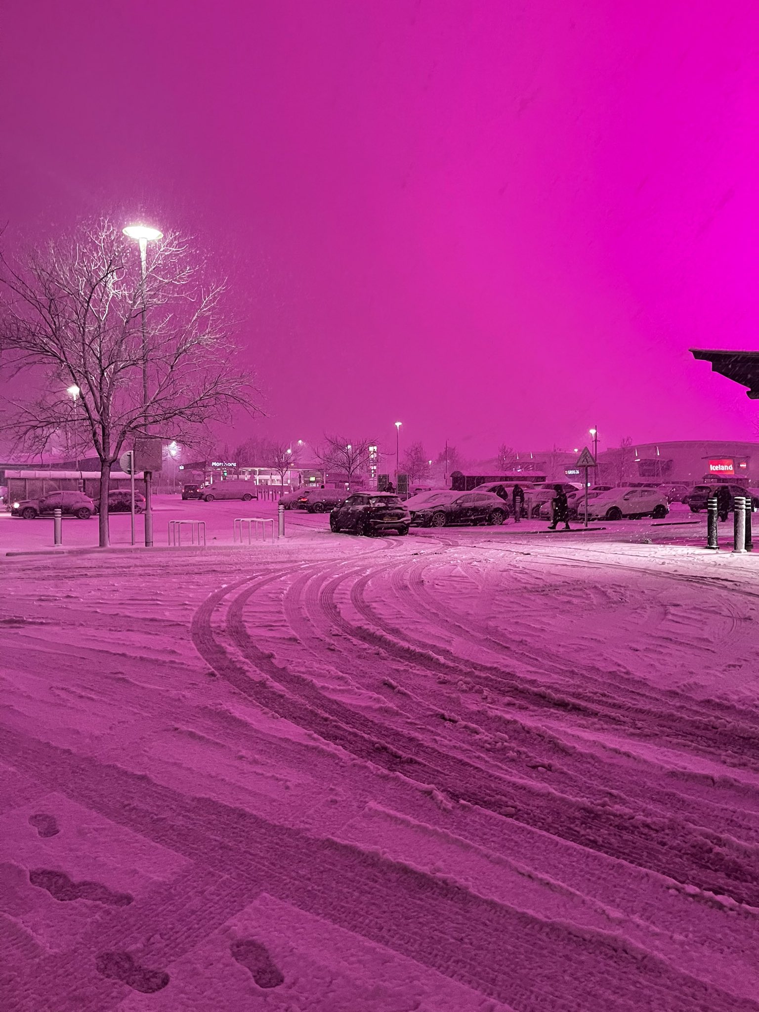 Pink sky in Birmingham: What caused the sky to turn pink in West ...