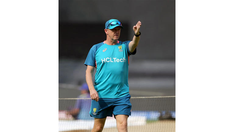 Pietersen's 'wild thought': Bring back Andy Flower to coach England
