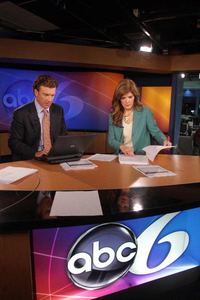 Another familiar face leaves ABC6 as anchor John DeLuca announces departure