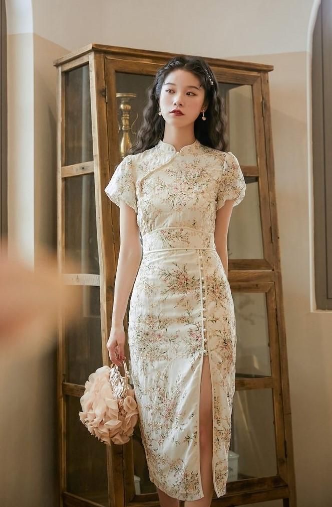 12 inspirasi baju Imlek 2026 menurut shio, bawa hoki!