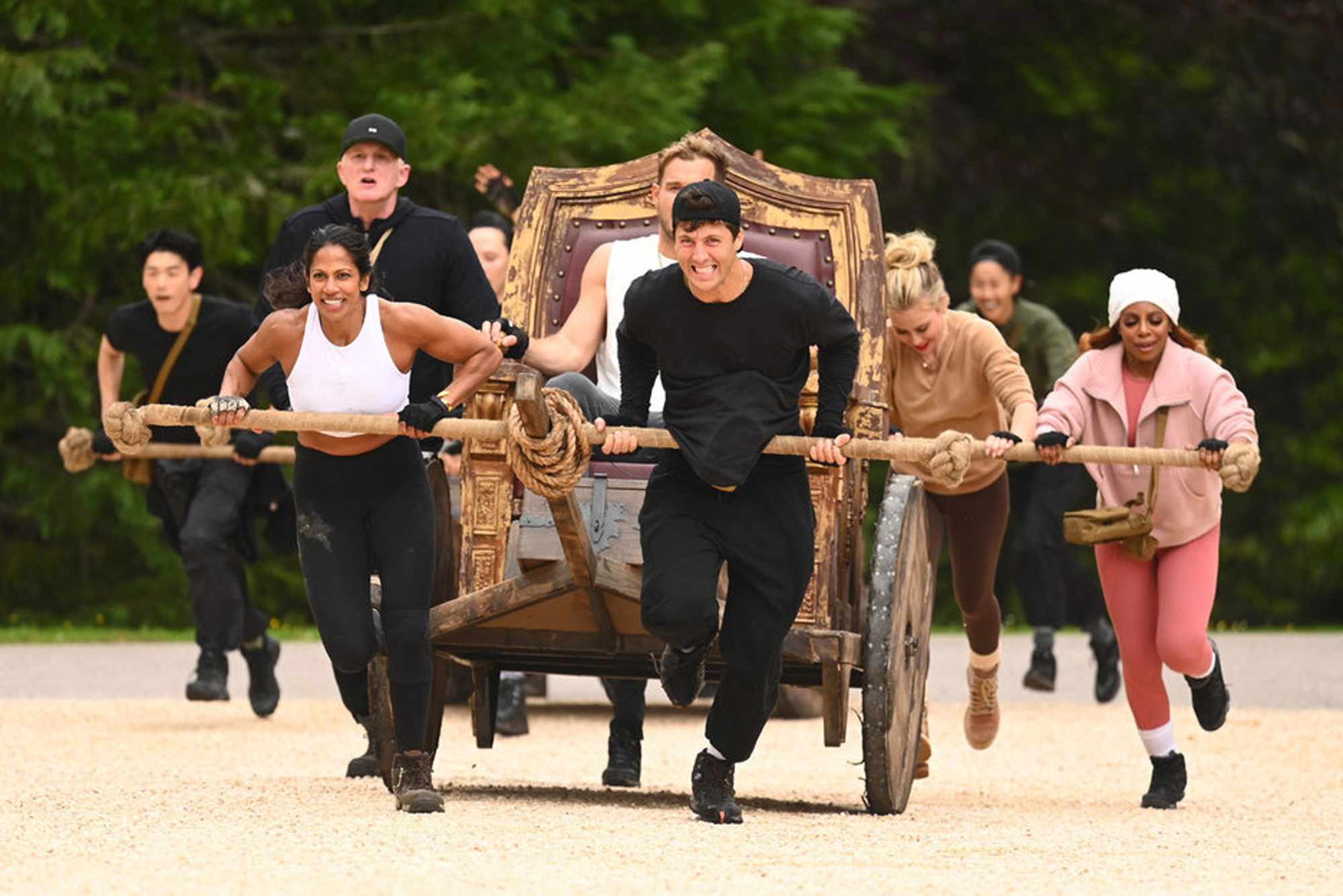 9 rules you didn't know "The Traitors" contestants have to follow