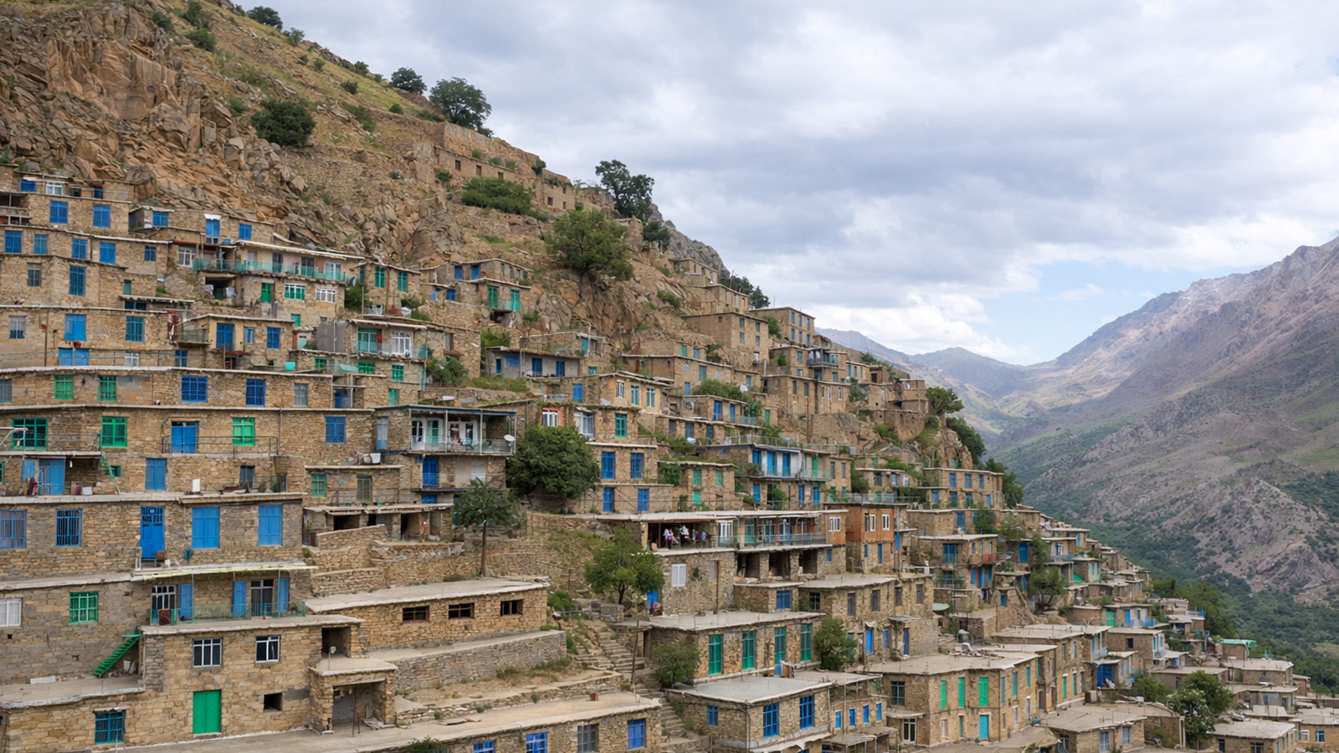 ¿Por qué estas casas están construidas una sobre otra?
