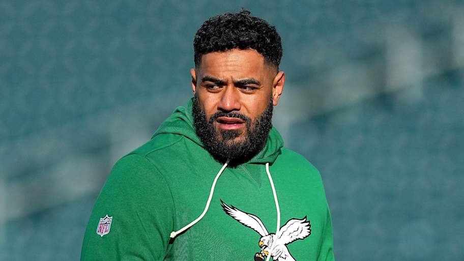 Jordan Mailata chimes in on Eagles resting topic with a teaching lesson ...