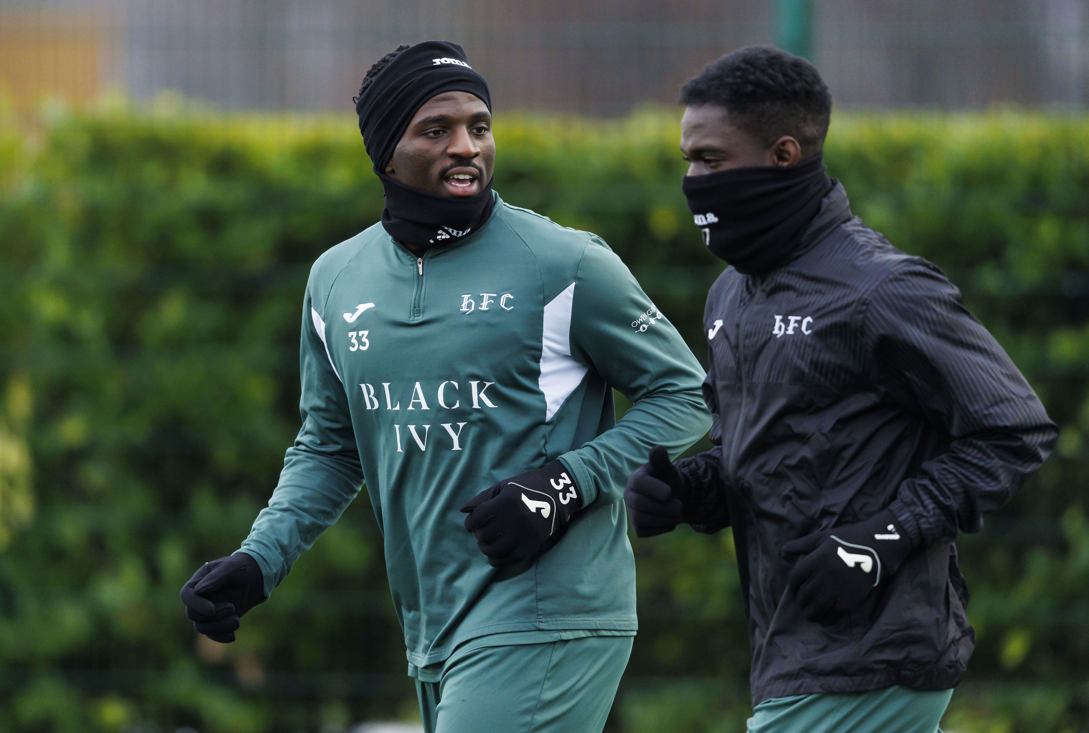 Hibs transfer news: David Gray in '24 hours' comment as Easter Road ...