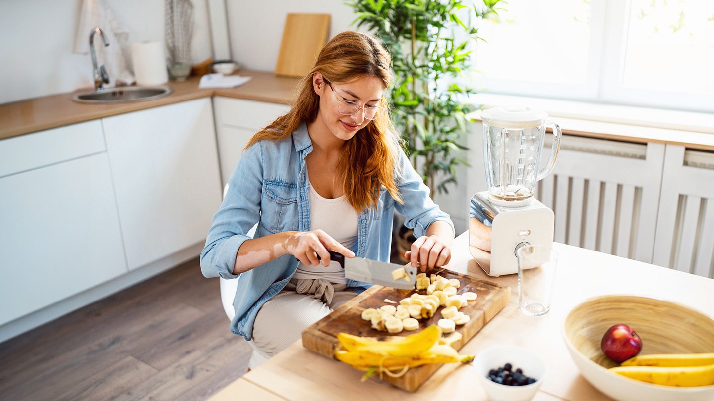 Lose it! Users who lost 50 pounds eat these 11 snacks — see why RDs approve