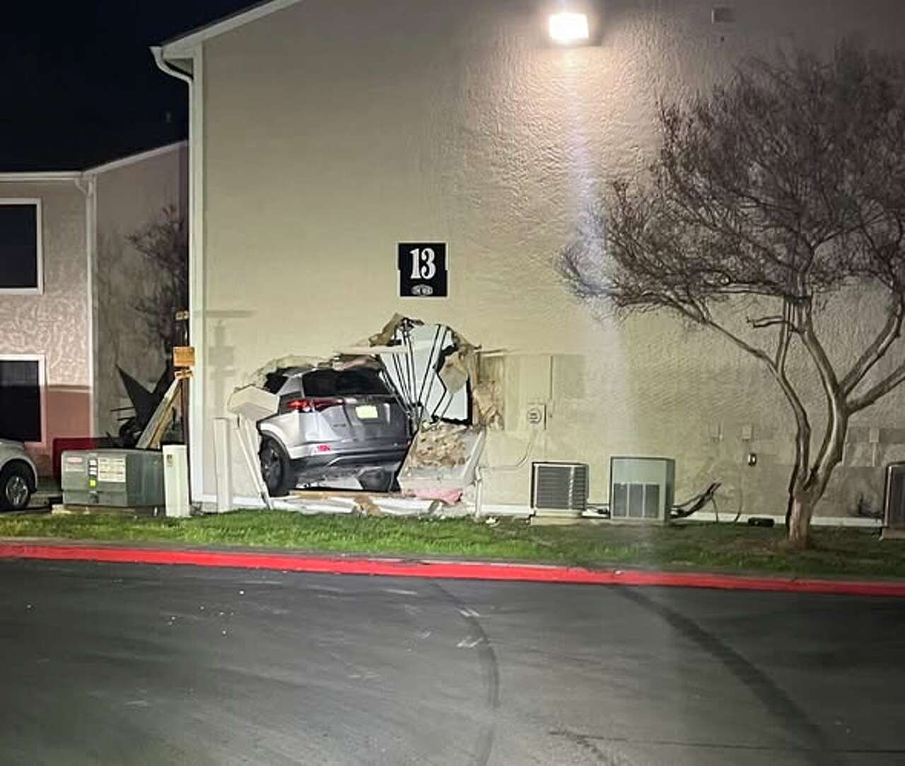 14-year-old crashes car into San Marcos apartment building