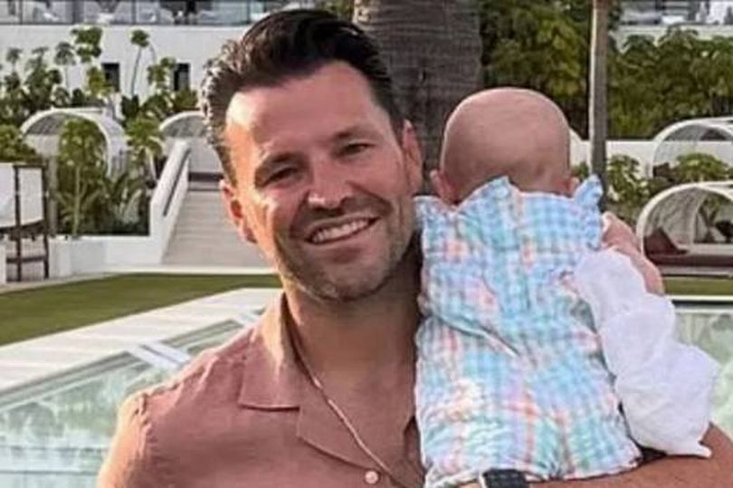 Mark Wright admits 'it's bad' as Michelle Keegan 'pretends to have ...