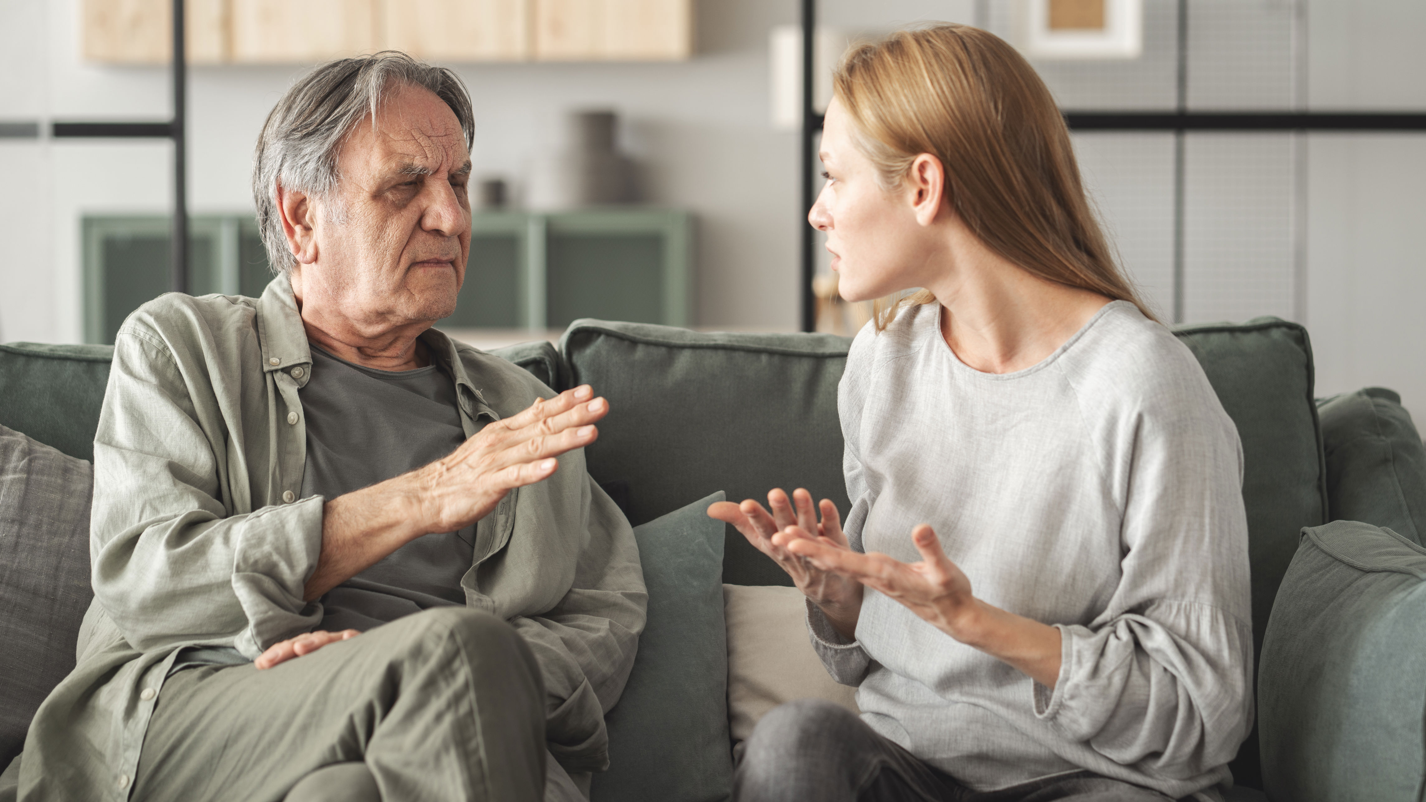 Bride breaks parents’ wedding rules—what they refuse to do next goes viral