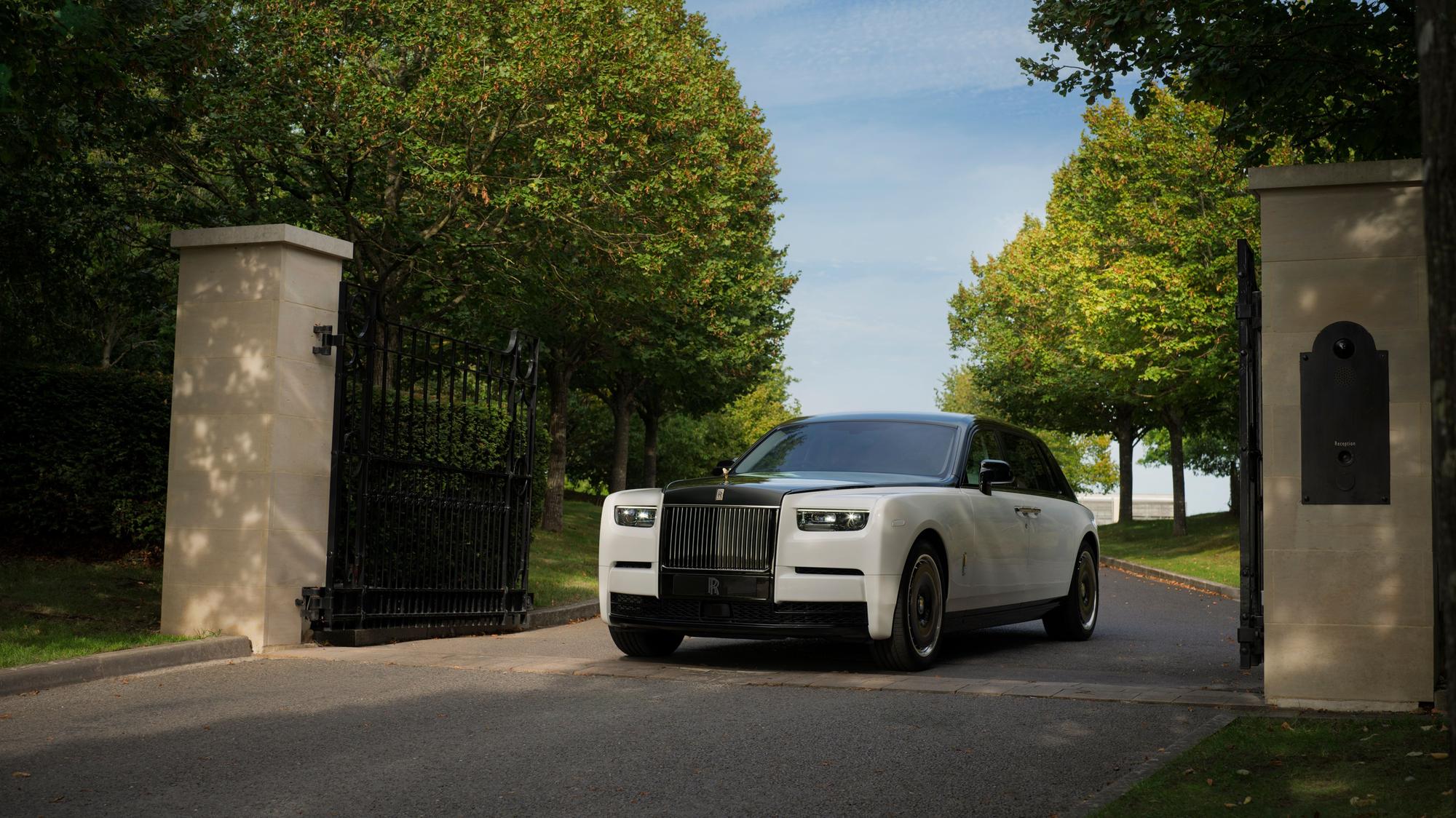 A year in review: Rolls-Royce presents bespoke trends, innovations and ...