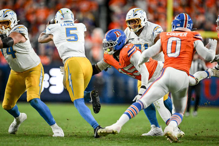 Bill Belichick takes swipe at Patriots as Super Bowl 'teams to beat' named