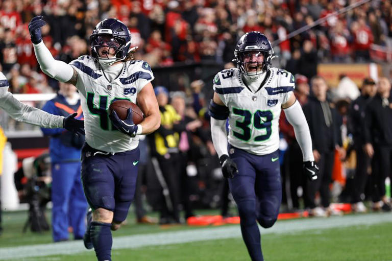 Seahawks DC Aden Durde reveals two secret weapons in defense alongside ...
