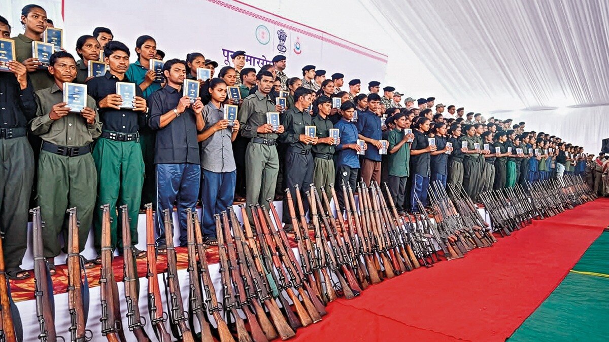 63 Naxalites surrender in Chhattisgarh, 36 had bounties totalling Rs 1. ...