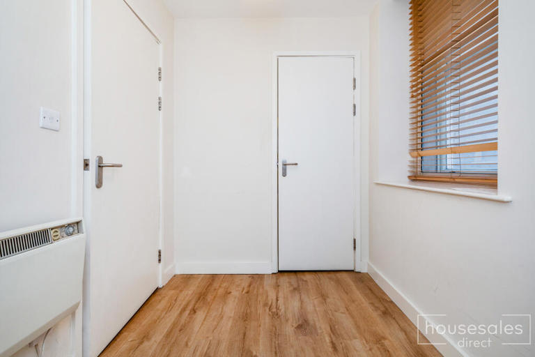 Life in the heart of vibrant Bristol awaits for the buyer of this 'well ...