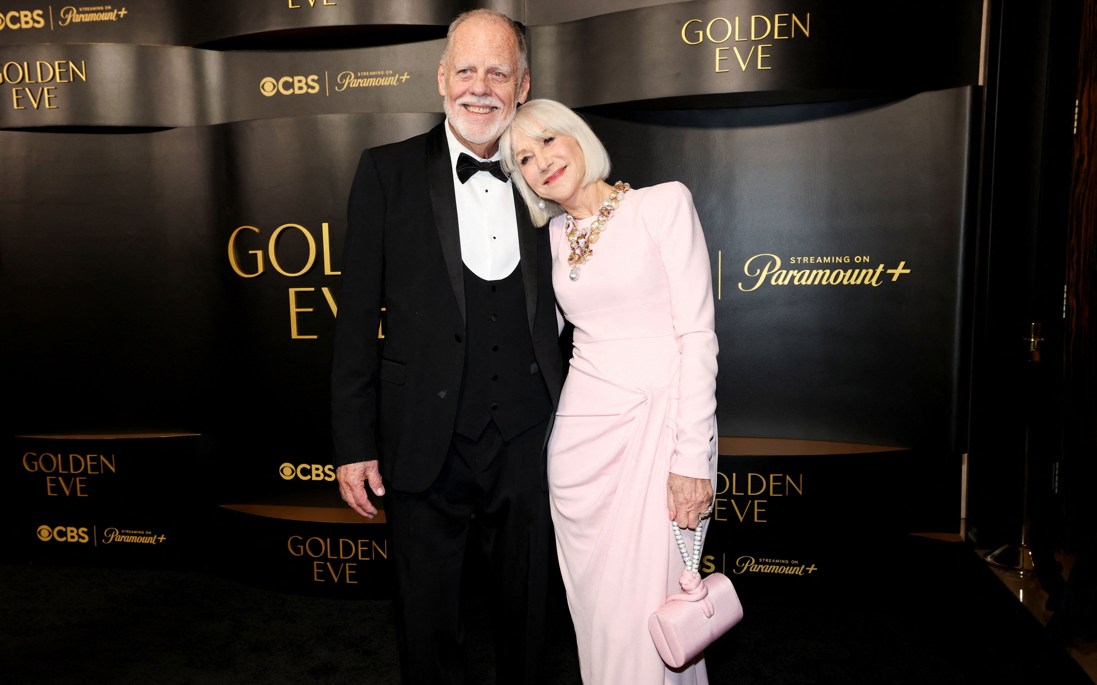 'Bad ass' Helen Mirren gets Golden Globes lifetime achievement award