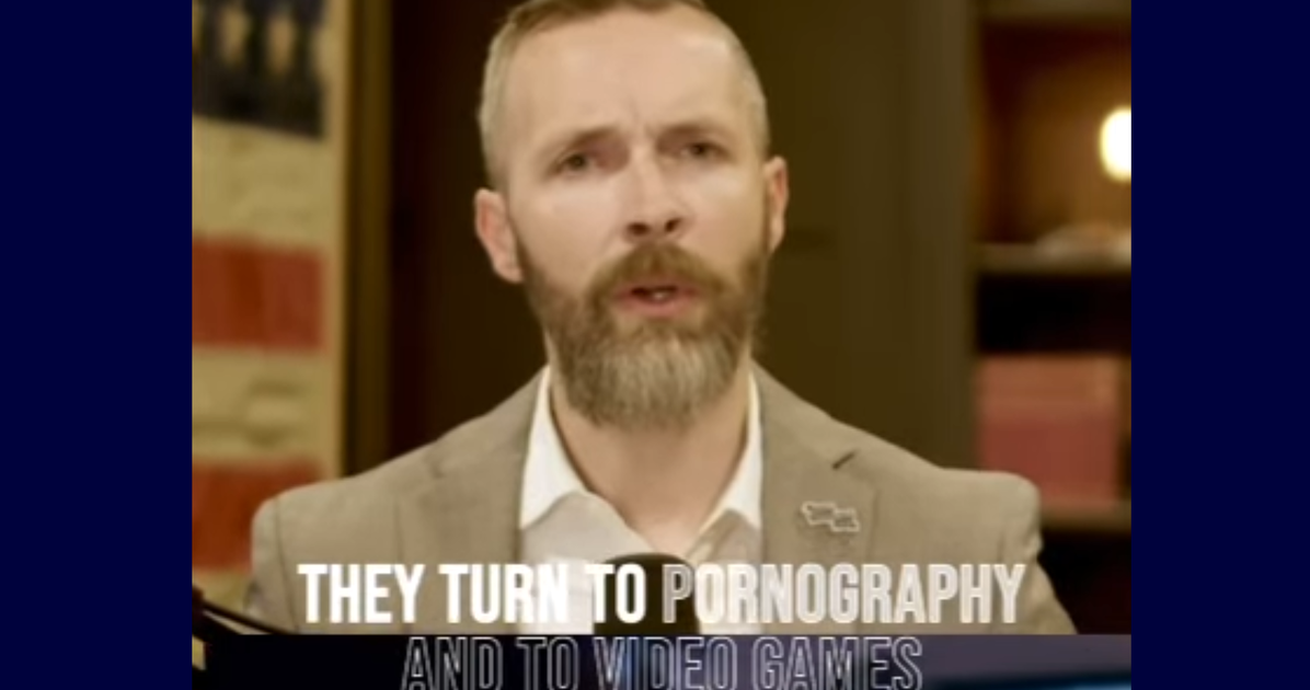 Conservative pastor knows what turns men gay, & it’s not what you think…