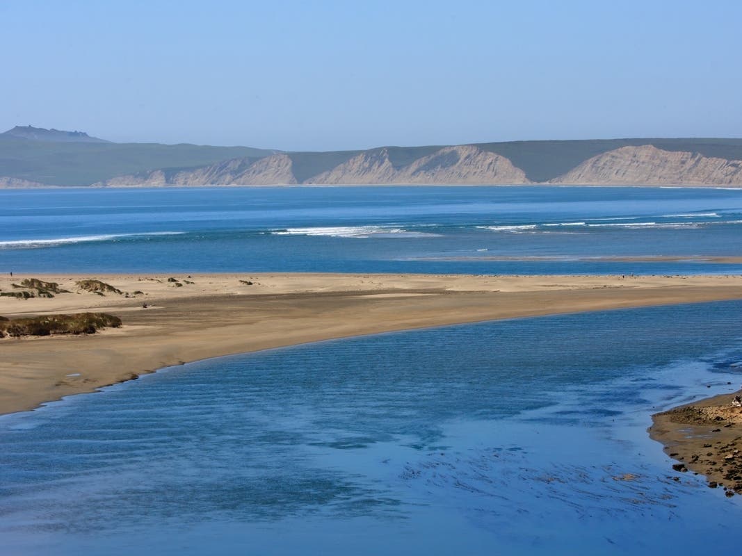 22-foot waves, strong rip currents predicted for Marin County: NWS