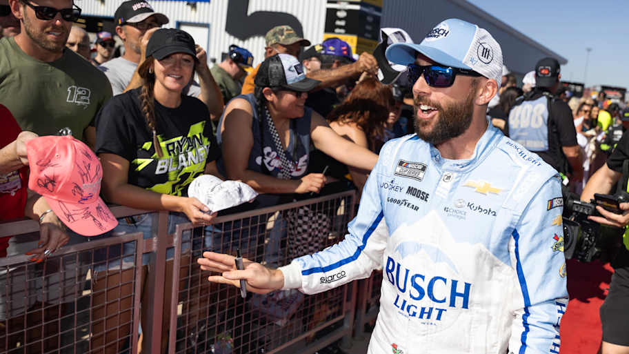 Ross Chastain inks eight-race truck deal with Niece Motorsports